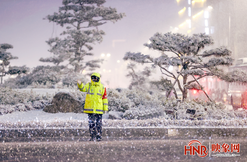 2022初雪美景惹人爱 中华网河南